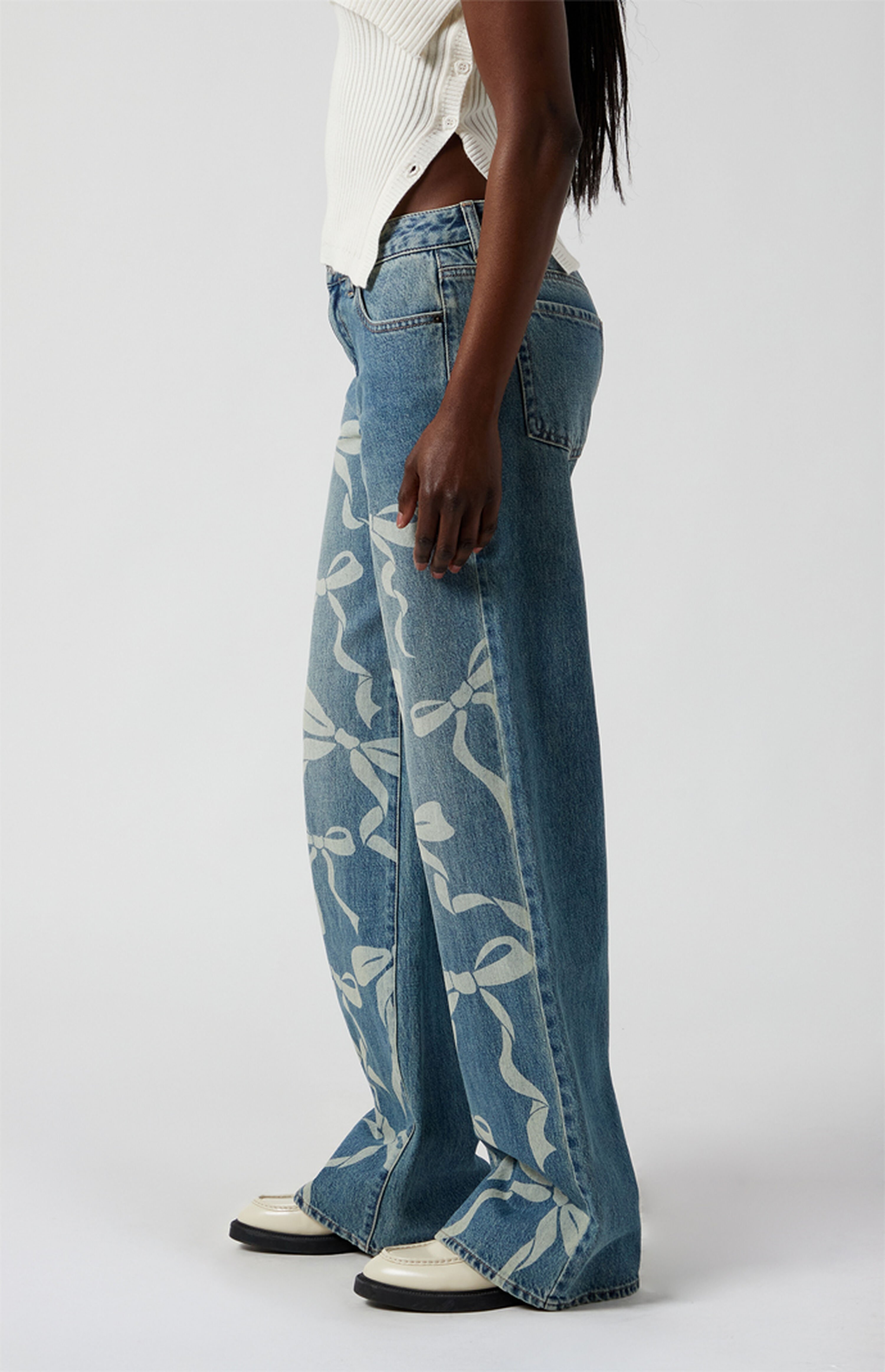 Pacsun Casey Low Rise Baggy Jeans Bow Graphic Medium Indigo | Pacsun