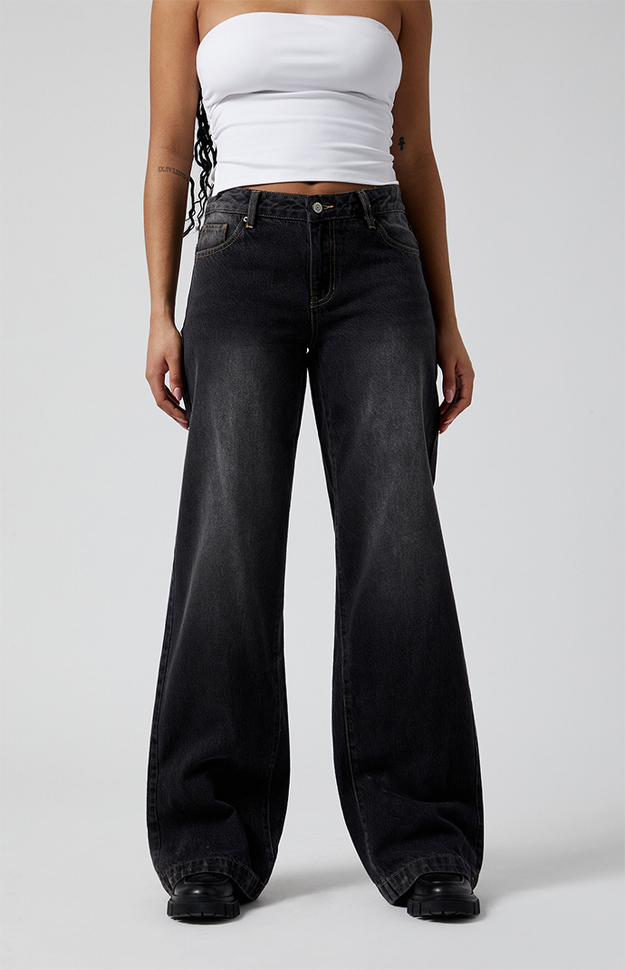 PacSun Casey Low Rise Baggy Jeans Black | PacSun