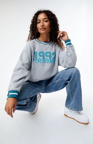 Daisy Street Tufted California Crew Neck Sweatshirt | PacSun