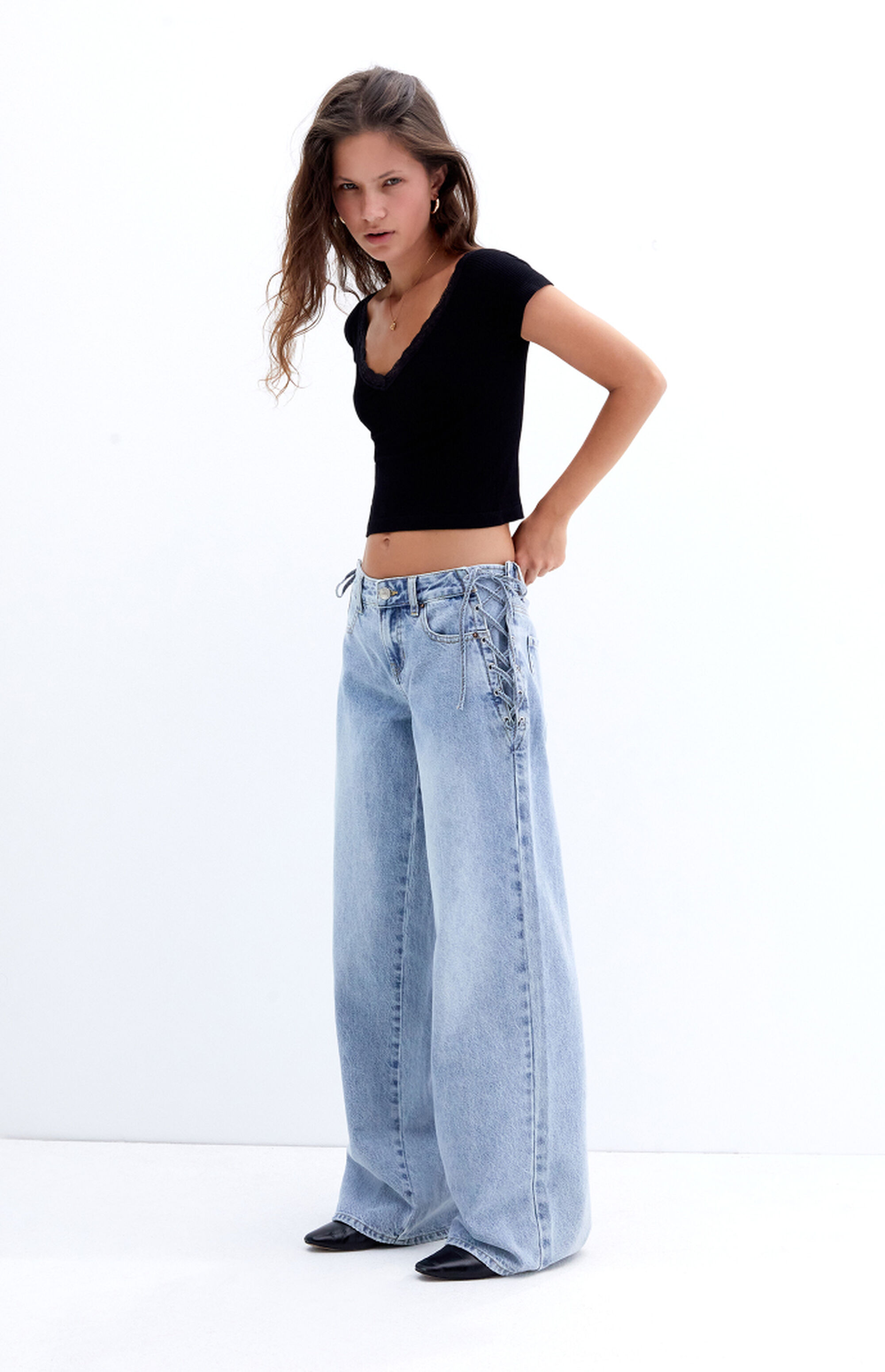Pacsun Casey Bow Low Rise Baggy Jeans | Pacsun