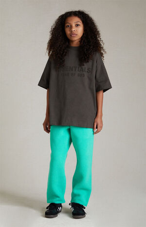 Kids Fear of God Essentials Ink T-Shirt | PacSun