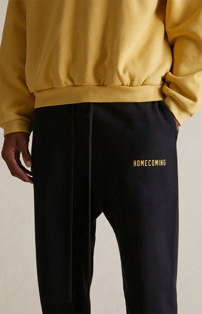 Fear of God Essentials Black Heavy Fleece Sweatpants | PacSun Fear of God Essentials Black Heavy Fleece Sweatpants | PacSun