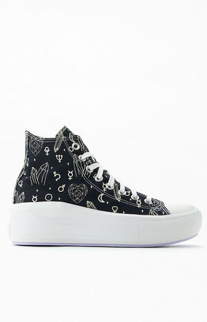 black converse with pattern