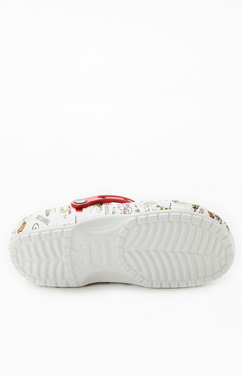 Crocs Women's Peanuts Classic Clogs | PacSun