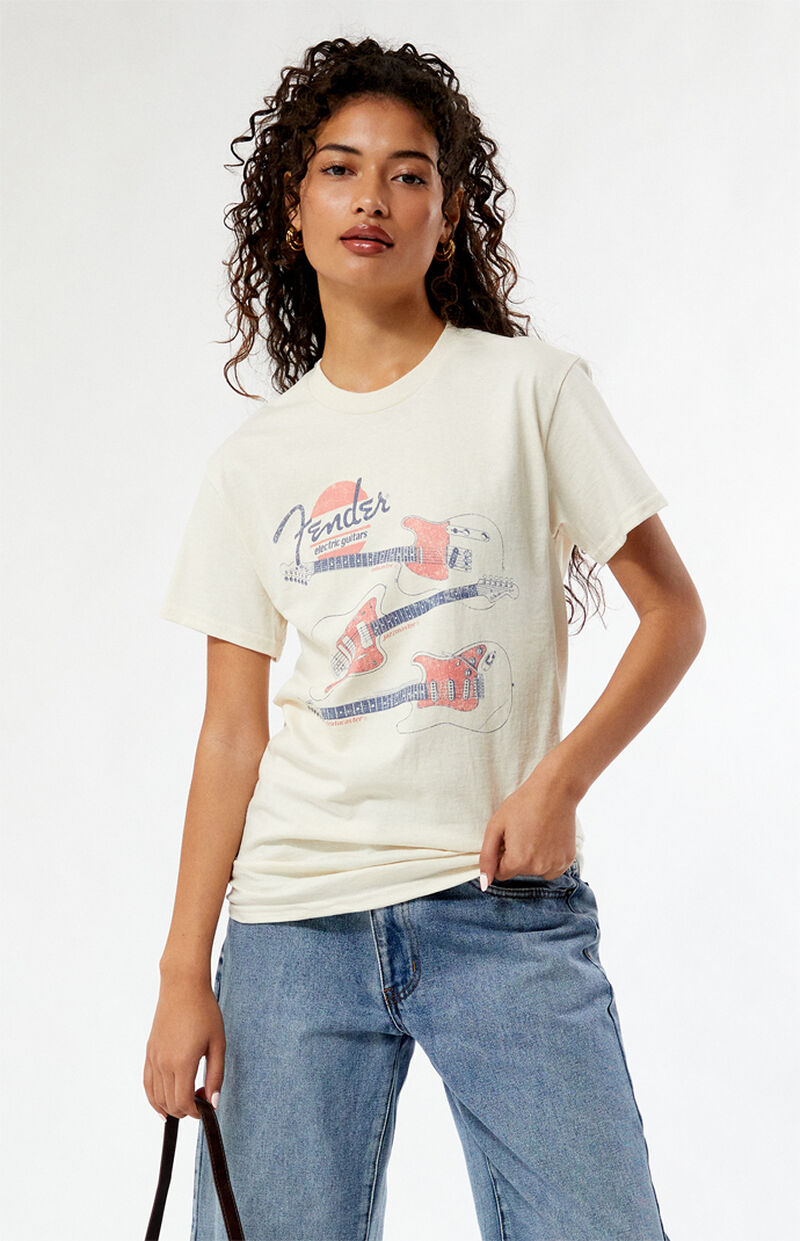 Vintage Fender Guitars T-Shirt | PacSun