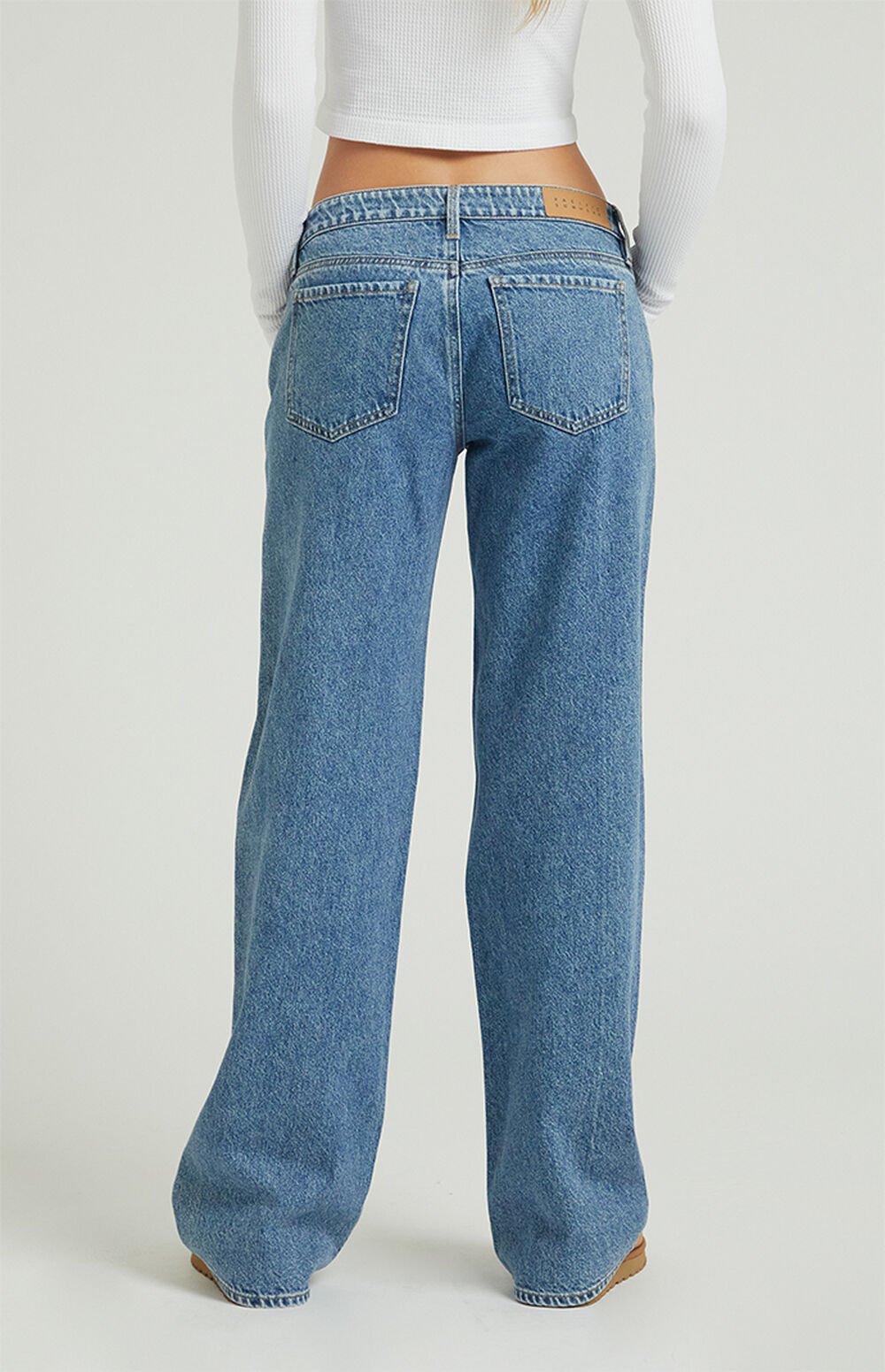 Pacsun Zoe Low Rise Girlfriend Jeans Medium Wash | PacSun