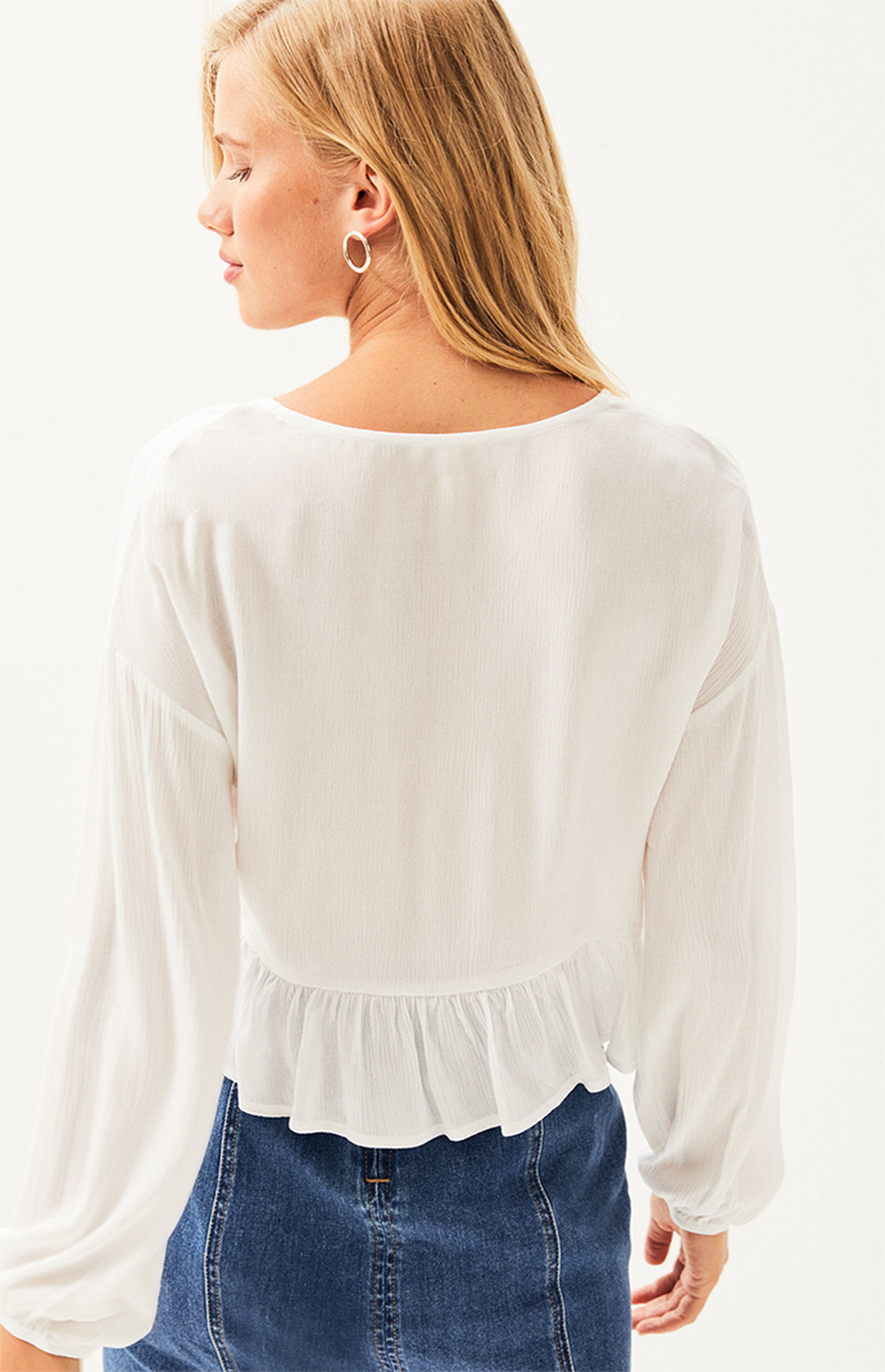 LA Hearts Long Sleeve Ruffle Hem Top | PacSun