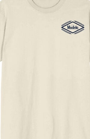 Modelo T-Shirt | PacSun