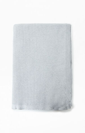 WEWOREWHAT Cable Knit Travel Gift Set | PacSun