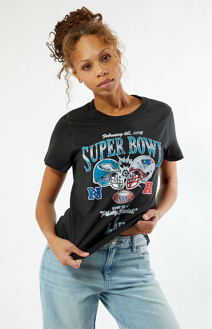 Graphic Tees for Women Women s T Shirts PacSun