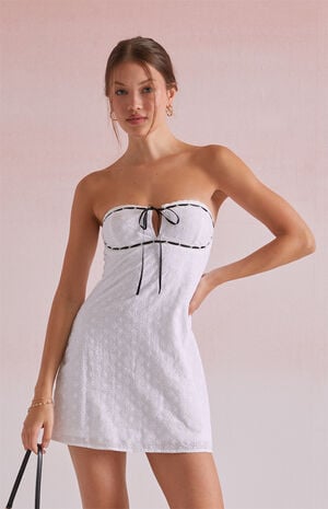 Beverly and Beck Amelia Lace Trim Eyelet Strapless Mini Dress | PacSun