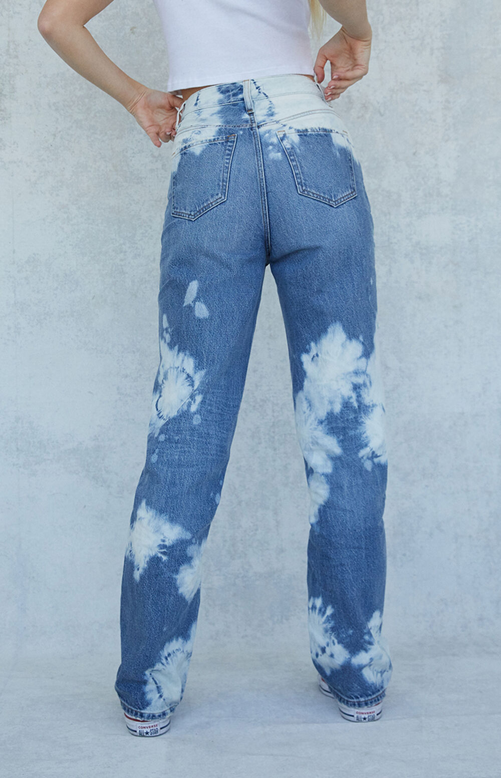 pacsun-tie-dye-90s-boyfriend-jeans-pacsun