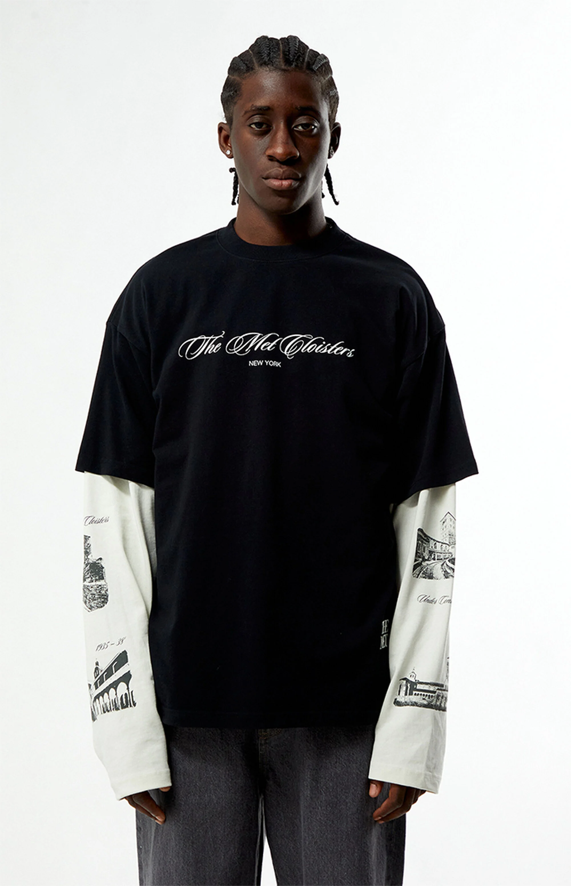 The Met x Pacsun Script T-Shirt | Pacsun