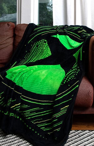 Xbox Fleece Throw Blanket | PacSun