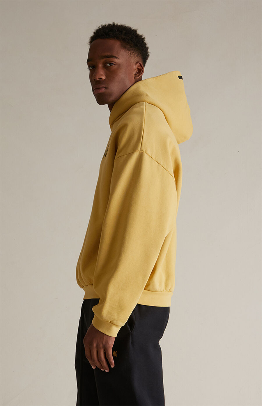 Fear of God ESSENTIALS Amber Heavy Fleece Hoodie | Pacsun