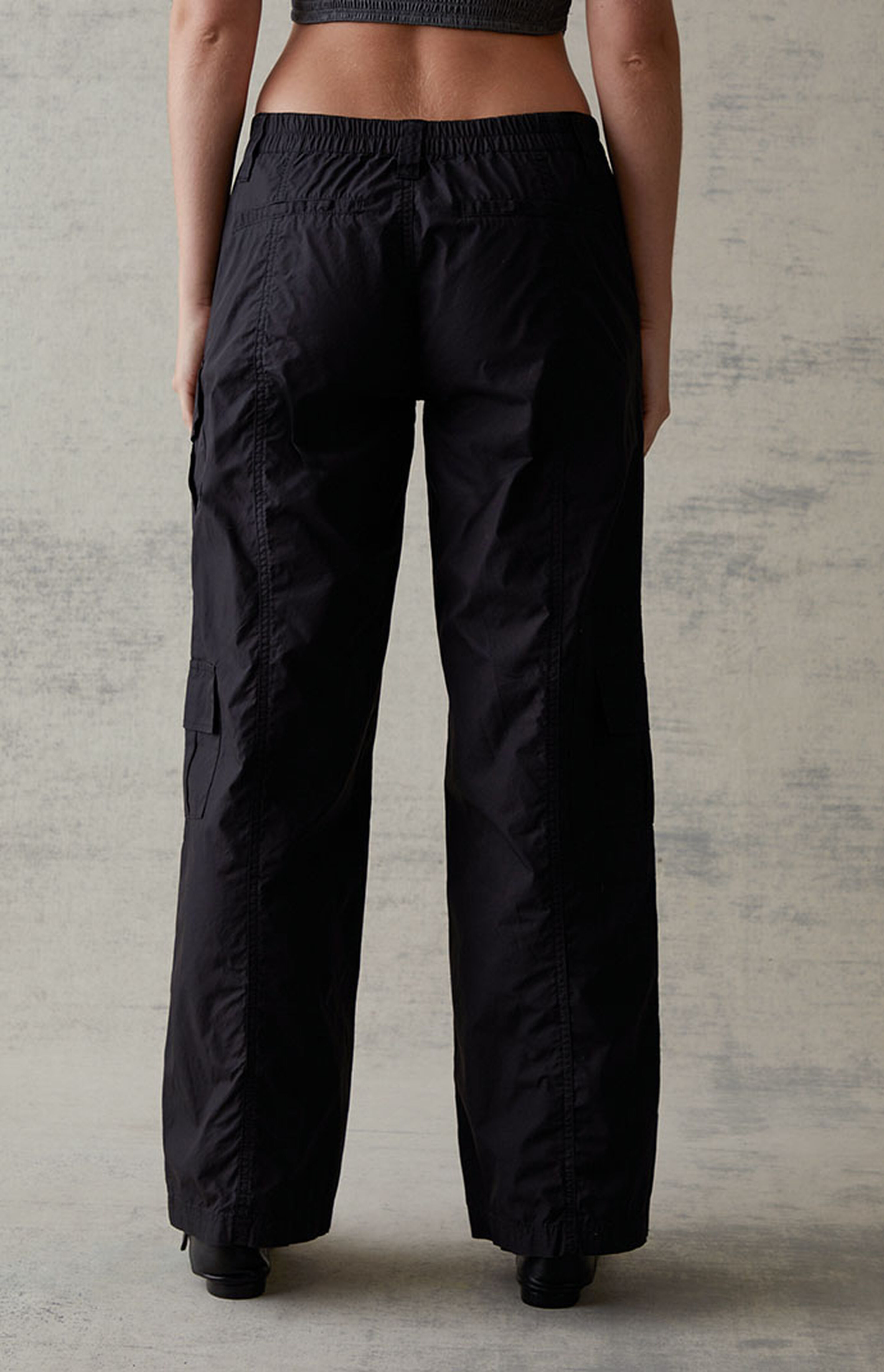 Pacsun Anthracite Low Rise Cargo Puddle Pants | PacSun