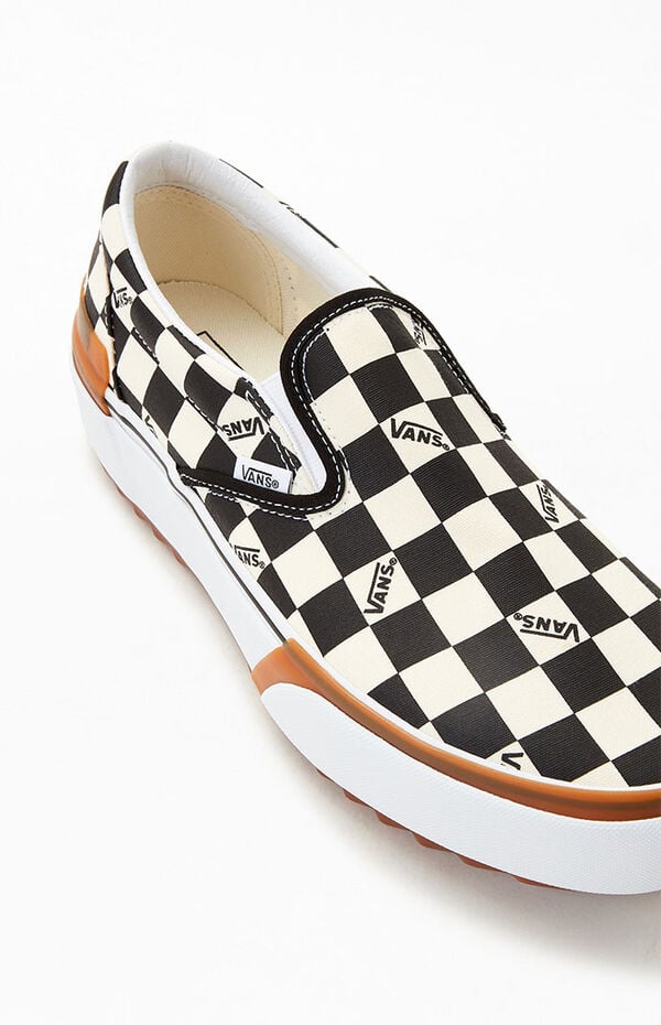 vans checkerboard platform