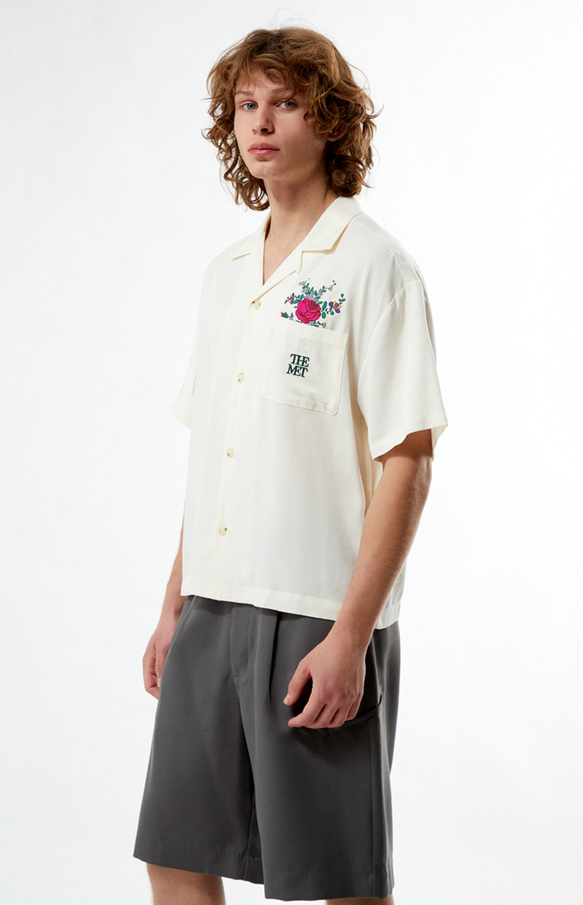 The Met x PacSun Bouquet Cropped Camp Shirt | Pacsun